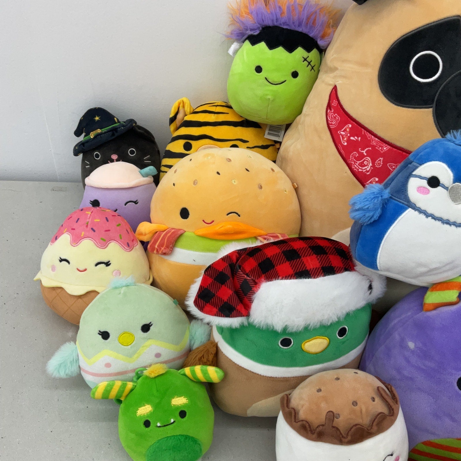 LOT 11 lbs Squishmallow Soft Character Plush Stuffed Toys Assorted ...
